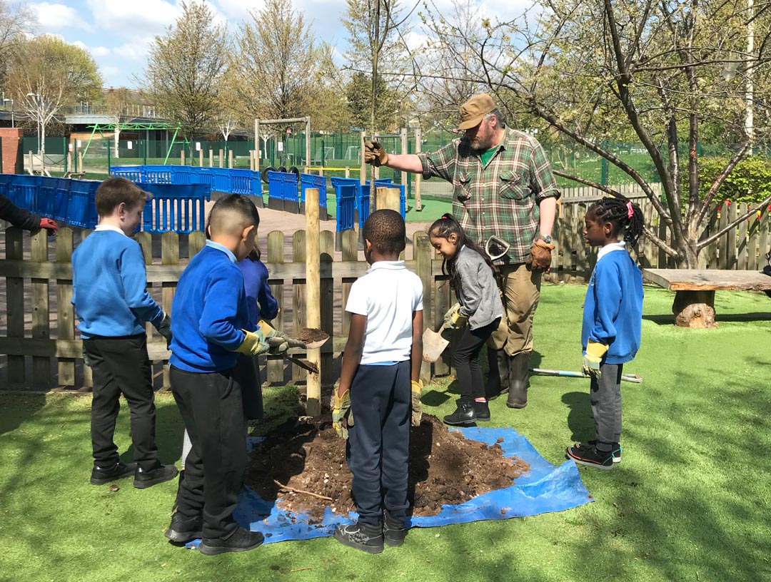 Green schools – Kids Plant Trees